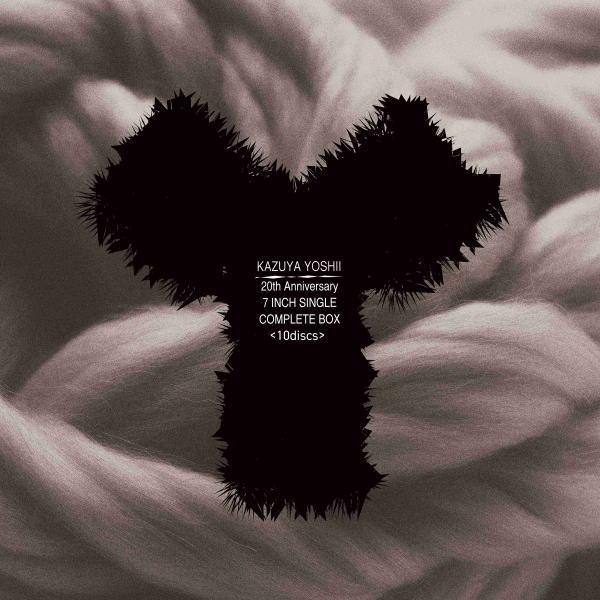 【発売日：2023年12月06日】■1000セット完全生産限定盤・7インチアナログレコード（10枚組)・コレクターズ・ナンバリング入りBOX仕様・シングルジャケット図柄ステッカーシート○2003年 YOSHII LOVINSON名義のデビュ...