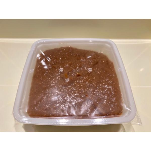 南高梅を使用した梅干しは最高級品とされ、皮が薄く、種が小さく、果肉がやわらかいのがこの品種の特徴です。全国の梅の収穫高の約6割を占める和歌山県産の南高梅（梅干し）を100％使用し種を取り除いた梅肉（塩分8%）です。はちみつを加え漬込み熟成さ...