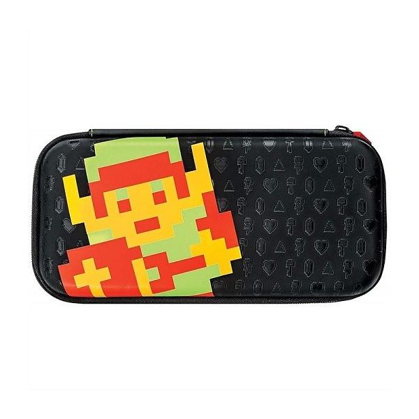 【Nintendo SWITCH】ニンテンドー スイッチ ゼルダ スリムトラベル ケース レトロエディションPDP社のスイッチ用トラベルケース。●スイッチ本体画面を保護する為のスポンジ兼メッシュポケット付き●調整可能なベルクロストラップは、...
