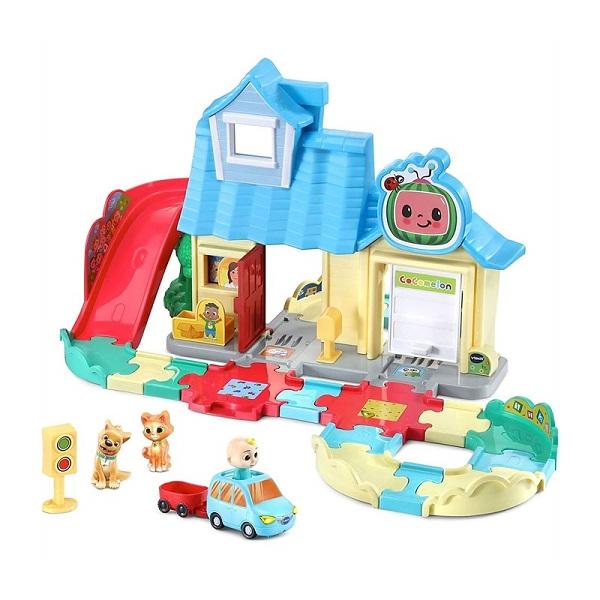 VTech ココメロン 行け!行く！スマートホイールJJのハウストラックセットJJの家へようこそ。あなたの子供の想像力を働かせて、JJ、ママ、コーディ、ビンゴ、ピクルスで遊んでくださいJJの頭を撫でて、あなたの子供が学んでいる言葉を強化する...