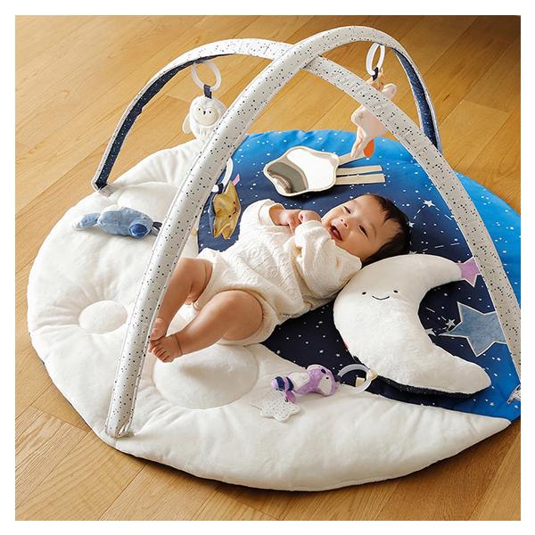 ”見る・触る・聴く”を遊びながら育む♪夜空をイメージしたお月様のプレイジム【対象年齢】おたんじょうから【組み立てたサイズ】W95×D95×H50【月】：W26.5×D7.0×H35.0cm/101g【星】：W10.0×D5.0×H10.0c...