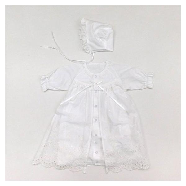 退院やお宮参りで使えるセレモニードレスです。本体素材は年間使えるスムース素材です。中のガウチョオールは裾が広がってドレス型になり、新生児期のオムツかえも簡単。動きが活発になってくる乳児期は股割れカバーオールとして２ウエイに使えます。出産準備...