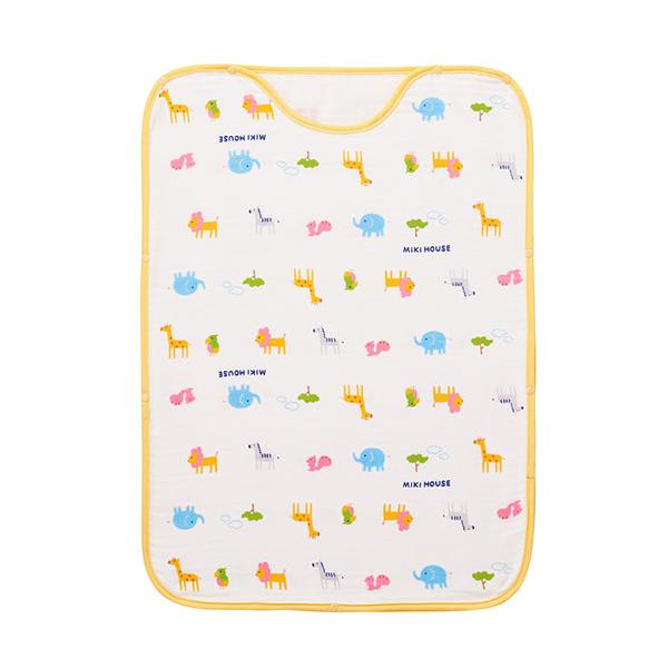 赤ちゃんの寝冷え対策や、お風呂あがりに便利なガーゼスリーパーです。肩やお腹が冷えるのを防ぐベビーアイテムです。出産祝いやプレゼントにおすすめ♪・ふわっとやわらかくて軽い3重織ガーゼで、夏の冷房対策にも便利・赤ちゃんの爪が引っ掛かりにくい仕様...