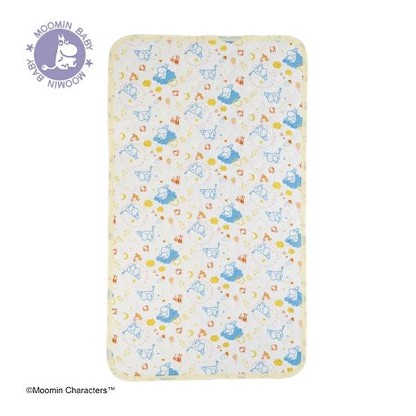 おねしょ対策やお昼寝タイムに重宝する防水キルトパッドです。吸水性のあるキルト生地と防水加工で、布団やマットレスをしっかりガード。四隅ゴム付きでズレにくく、ノンホルマリン仕様で赤ちゃんにも安心して使えます。【素材】表生地：綿100％裏生地・中...