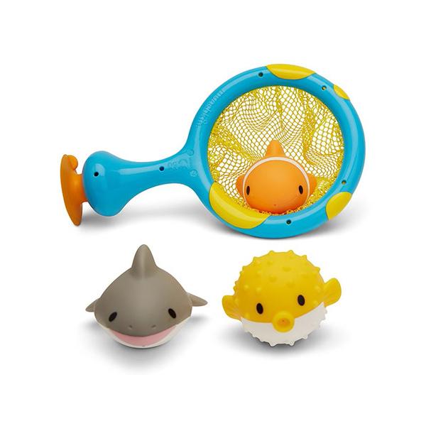 お口から水をピューッ！水でっぽうになる海の仲間たち。海の仲間をお風呂に浮かべてネットでキャッチ！吸盤で壁にくっつけて玉入れ遊び！パパママと一緒にゴールを決めよう！※商品仕様は予告なく変更される場合があります。【対象】12カ月から【サイズ】ネ...