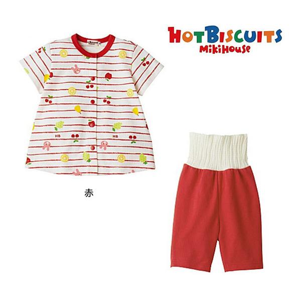 上衣が半袖、パンツが６分丈の夏用パジャマです。表面に凹凸のあるタック天竺という生地を使用しているので、肌あたりがよく気持ちがいい◎・前開きホックボタンで着脱・お腹が出て冷えないよう、パンツに腹巻きが一体化した仕様【サイズ】80cm 100c...