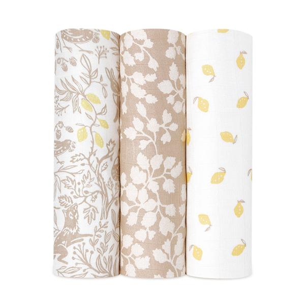natural woodland 3-pack silky soft swaddlesレーヨン100%　シルキーソフトスワドル3枚入りスワドルを使って赤ちゃんを優しくしっかり包むことでモロー反射を抑え、まるでママのおなかの中にいるような安心...