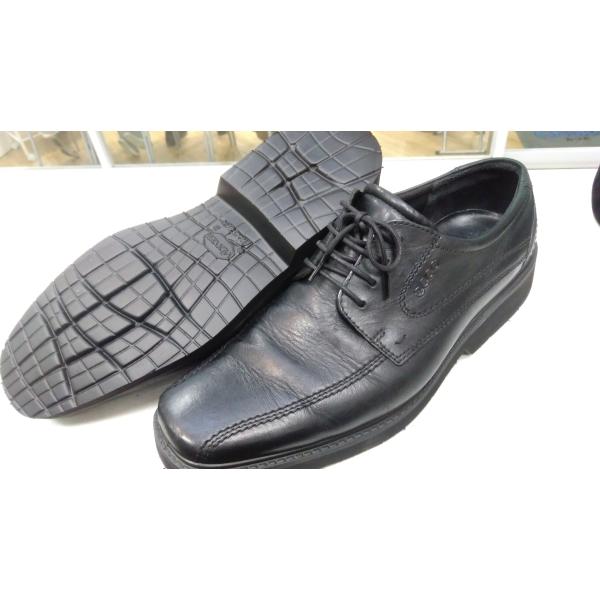 ソール交換靴の種類を問わずビジネスシューズからブーツまで幅広く交換可能！ご注文後にご返信メールをお送り致します。（通常メールは1〜2日以内にお届けしております。届かない場合お客様のメールが何らかの理由で使用できなくなっているか、PCメールの...