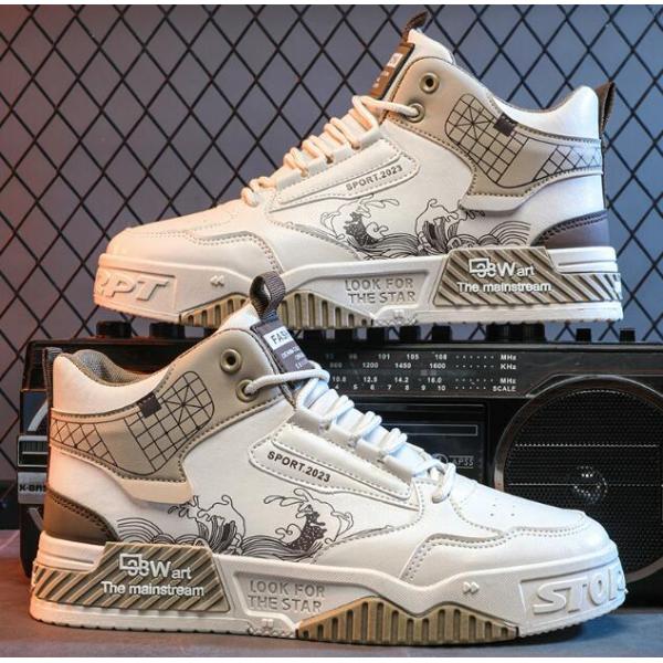 ※箱などの付属品はございません。※総柄生地の為、生産ラインの過程で柄の位置が写真と異なりますので予めご了承下さい。※輸入品のため多少の傷・汚れ・縫製の乱れはご了承ください。※素材感や色合いの表現には個人差があります。また画像は撮影状況やＰＣ...