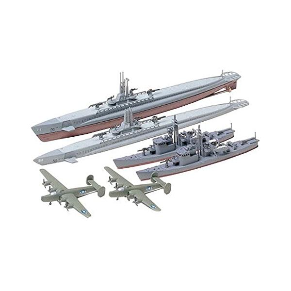 No.903 アメリカ海軍 潜水艦 ガトー級 日本海軍 13号駆潜艇 各2艦セットグレーレッド/?2.5×22×9.5cm/31903・パッケージ個数:1・組み立て、塗装が必要なプラモデル。別途、工具、塗料等が必要。・色: グレー; レッド...