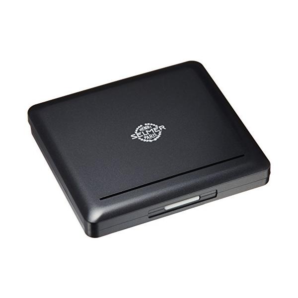 ブラック/-/7403001・Color:ブラック・パッケージ個数:1・シンプルなデザインのプラスチック製リードケース。お気に入りのリードを守ってくれます。・日本の気候に対応するための通気口。リードケース内を清潔に保つことが可能になっていま...