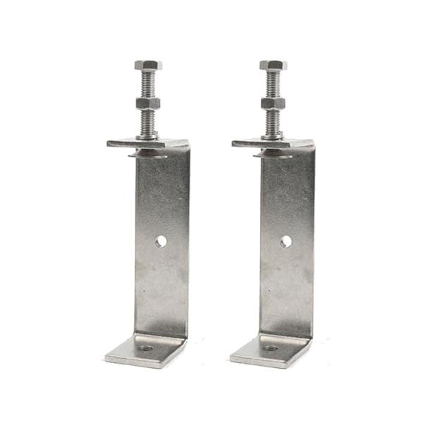 -/-/TK-00137・しっかり固定できるCクランプ：六角ナットがあるデザインのしっかり固定できるCクランプ2点セットです。形状がコの字型なので、コの字クランプとも呼ばれています。接着や一時的にクランプする際に、対象を挟んでネジ込むことで...