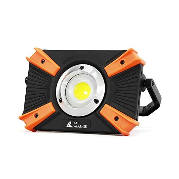 最大1,000ルーメンで広範囲を明るく: 最大1,000ルーメンと直視できないほどの圧倒的な明るさで、 広範囲をしっかりと照らすことができます。 ドーム状のレンズが光をムラなく広げるので、 夜間の作業や、停電の時でも周囲がはっきり見えて安心...