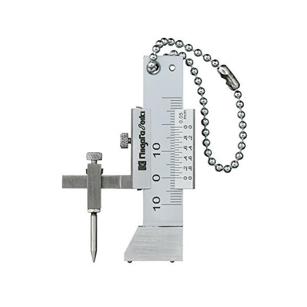 製造国:中国測定範囲:±10mm最小読取値:0.05mm器差:±0.05mm測定子稼動範囲:16.8mmベース形状:3点支持(球面)測定子:ステン先端SR0.5mmアーム:ストレート