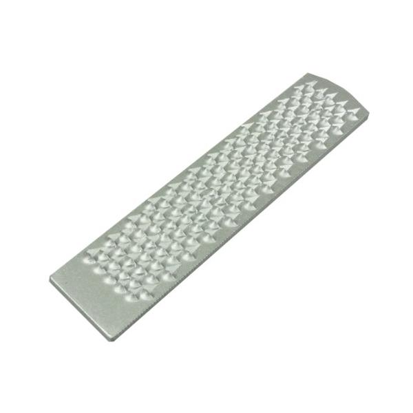 用途:石膏ボード・ケイカル板やスレート・木材の研削用全長:175mm目:荒目幅(約):42mm材質:亜鉛メッキ