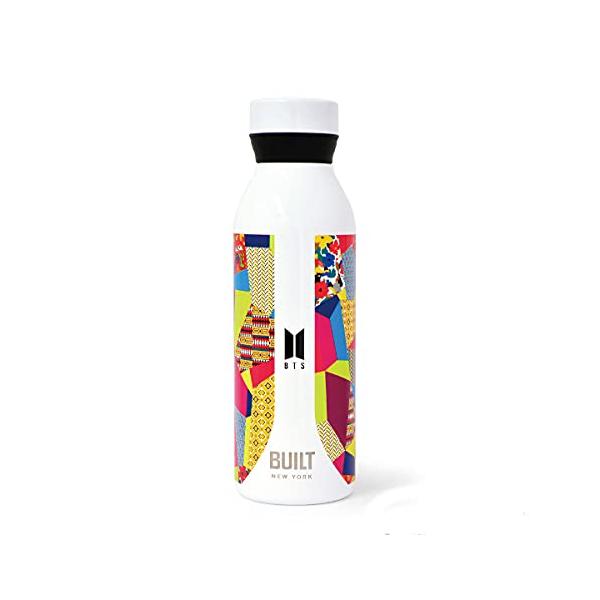 NY発ネオプレンバッグブランド『BUILT NY』と『BTS(防弾少年団)』の待望のコラボレーション！BTSメンバーそれぞれの衣装デザインをBUILT_NY製ボトル・タンブラーにプリントしたデザイン。デザインだけではなく普段使いとしての機能...