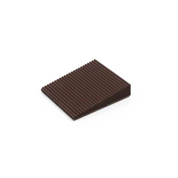 【商品概要】サイズ:60mm×70mm×15mm【商品説明】防音・防振ゴム・スポンジ・フェルト・フィルターシリーズ【仕様】●サイズ：60mm×70mm×15mm●入り数：1個【商品詳細】ブランド：光(Hikari)商品名：光 すきまマット(...