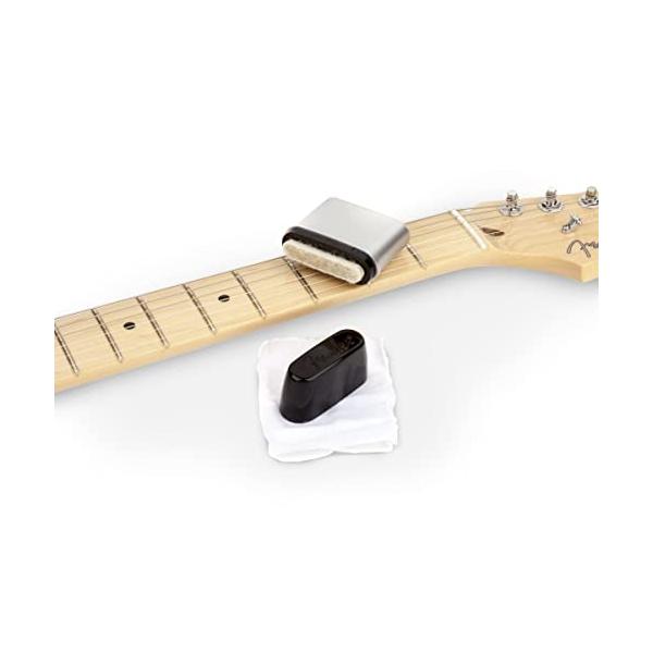 【商品概要】弦を復活させて長持ちプレイの速さと快適さを向上させる極上の滑らか仕上げ一度に複数の弦をクリーニング人間工学に基づいたコンパクト設計【商品説明】説明弦の寿命を延ばすFender Speed Slickギター弦クリーナーは、パパッと...