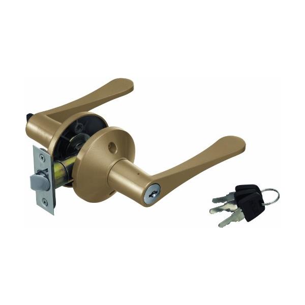 【商品概要】レバー本体材質:アルミキャスト鍵付梱包サイズ:8.0cm×19.0cm×17.5cm【商品説明】使いにくいれ握玉からレバーハンドルへ。【商品詳細】ブランド：マツ六商品名：リフォーム用レバー錠間仕切錠(鍵付)ゴールド製造元：マツ六...