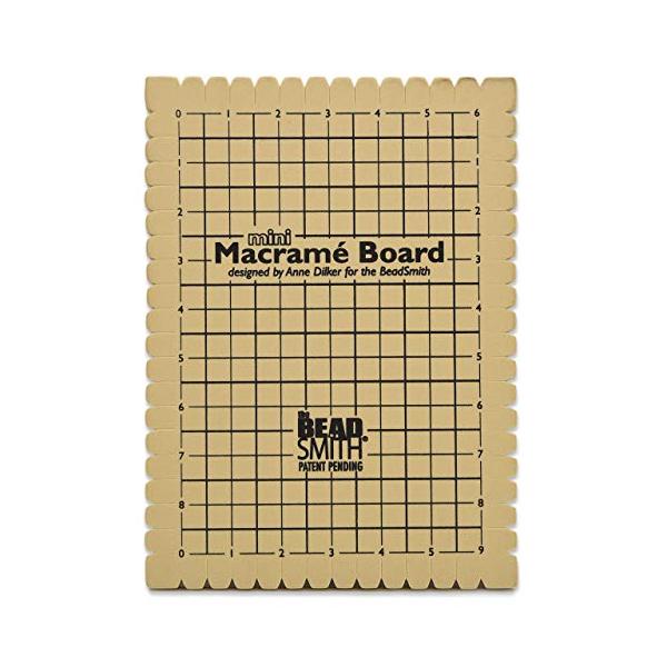 【商品概要】Beadsmith MWB10 Macrame Board, Mini - 9 x 6 Inches【商品説明】説明Color:;Materials:;Measurements: 9x6;Quantity: 1 Piece;Sh...