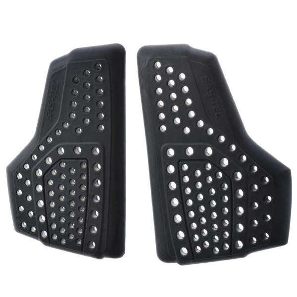 【商品概要】【用途】CE規格レベル1をクリアーしたJMCA装着推奨バイク用胸部プロテクター【仕様1】粘弾性ビスコエラスティックを採用することで、普段はソフトな装着感ながら、弱い衝撃時はソフトに吸収、強い衝撃時には硬く吸収します。【仕様2】セ...