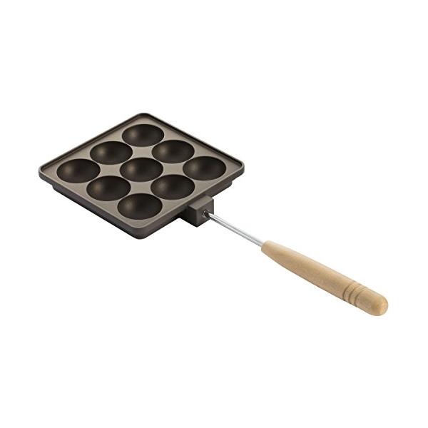 【商品概要】材質：本体／アルミニウム　ハンドル／スチール・ウッド使用時サイズ：約 13.5×35×H2.5cm収納時サイズ：約19×23cm重量：約540g付属品：収納ケース【商品説明】誰でも簡単に、いろいろなおつまみが作れるキャンプはもち...