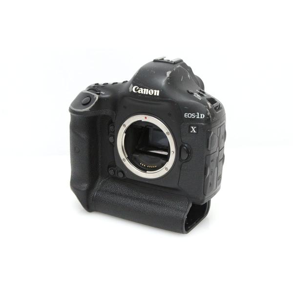 ■商品名キヤノン EOS-1D X ボディ■状態お買い得品使用感があるお品物ですが基本動作に問題がありません。[外観]全体的に使用に伴うスレや傷があります。アイピースと下部液晶窓に割れがあります。[光学]ファインダーやイメージセンサーに異常...