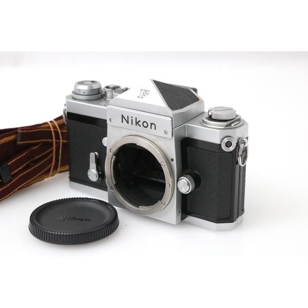 ■商品名ニコン F ボディ アイレベル シルバー■状態ジャンク品■付属品ボディキャップストラップストラップ留め具2個その他※付属品について上記、主要な付属品を記載しております。画像にあるものが全てとなりますので、詳細は商品写真よりご確認くだ...
