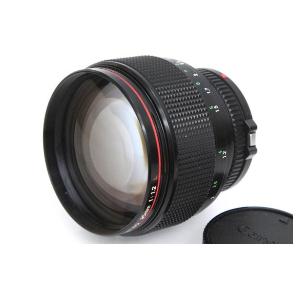 ■商品名キヤノン New FD85mm F1.2L■状態ジャンク品カビ・くもりが発生しております。チリの混入も多くあります。[外観]状態は商品写真よりご確認ください。[光学]レンズ内にカビ/くもり/バルサム切れがあります。[動作]基本動作に...