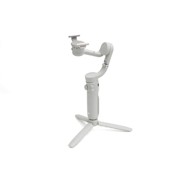 ■商品名DJI OM 5 [アテネ グレー]■状態並品■付属品スマートフォンクリップ簡易三脚※付属品について上記、主要な付属品を記載しております。画像にあるものが全てとなりますので、詳細は商品写真よりご確認ください。■外観本体：使用感あり■...