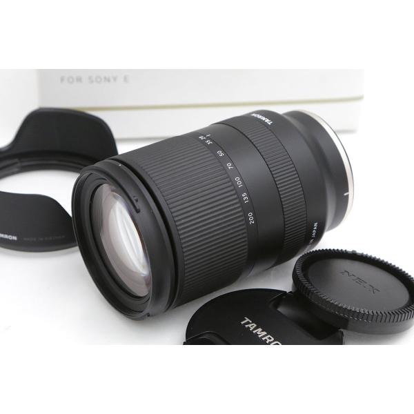 ■商品名タムロン 28-200mm F/2.8-5.6 Di III RXD (Model A071)■状態良品[外観]概ねきれいな状態ですが、全体定期にタバコ臭があります。。[光学]チリの混入はありますがくもりやカビなどは無く実用的な状態...