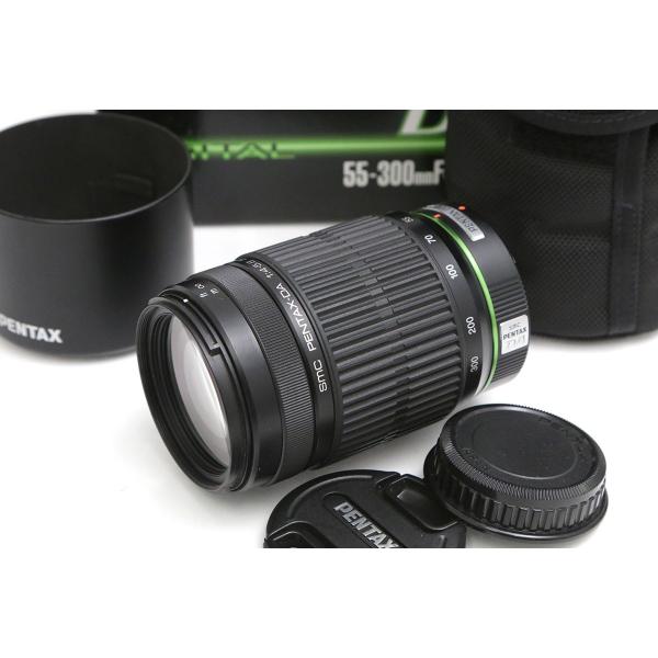 ■商品名ペンタックス smc PENTAX-DA 55-300mm F4-5.8ED■状態良品[外観]概ねきれいな状態ですが、一部スレや傷があります。[光学]チリの混入はありますがくもりやカビなどは無く実用的な状態です。[動作]基本動作に異...