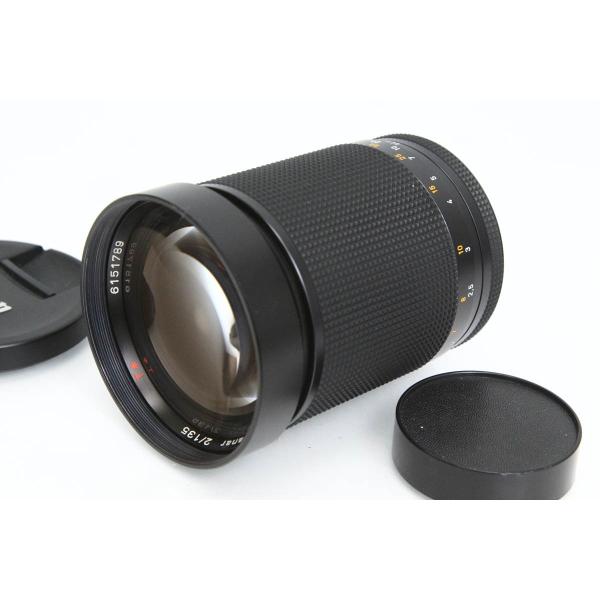 ■商品名コンタックス Carl Zeiss Planar T* 135mm F2 AEG■状態並品[外観]全体的に使用に伴うスレや傷があります。[光学]チリの混入はありますがくもりやカビなどは無く実用的な状態です。後玉表面に線傷があります。...