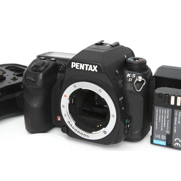 ■商品名ペンタックス PENTAX K-5 II ボディ（センサー清掃済）■状態良品[外観]概ねきれいな状態ですが、一部スレや傷があります。[光学]ファインダーやイメージセンサーに異常は無くきれいな状態です。[動作]基本動作に異常は無く動作...