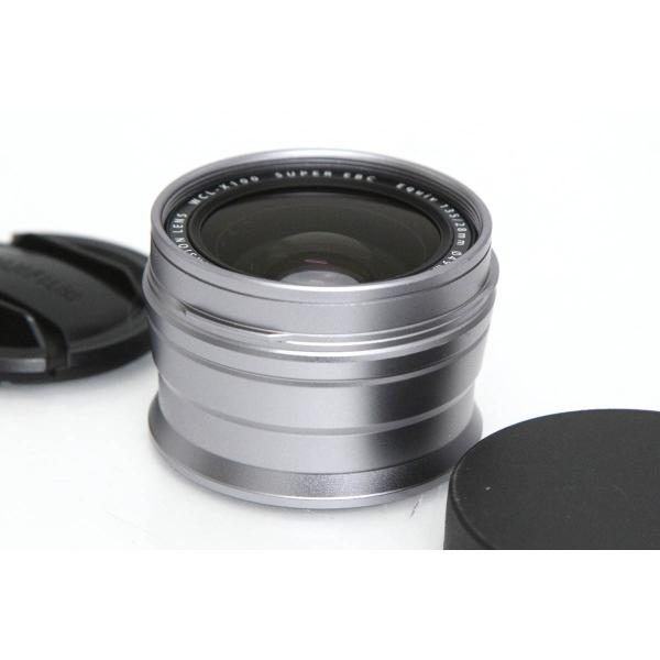 ■商品名富士フイルム WCL-X100 [シルバー]■状態美品[外観]わずかなスレや小傷はありますが、中古品としてきれいな状態です。[光学]わずかな微細チリのみでくもりやカビなど無くきれいな状態です。[動作]基本動作に異常は無く動作良好です...