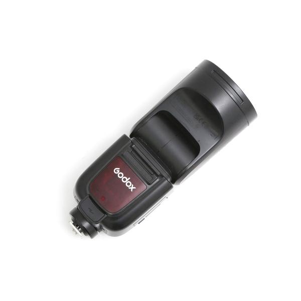 ■商品名ゴドックス V1Pro C キヤノン用■状態並品■付属品バッテリー※付属品について上記、主要な付属品を記載しております。画像にあるものが全てとなりますので、詳細は商品写真よりご確認ください。■動作基本動作：問題なしスイッチ類：問題な...