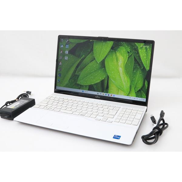 ■商品名富士通 FMV LIFEBOOK AH53/E3 FMVA53E3W [プレミアムホワイト]■状態美品■シリアルR1700963■詳細CPU：IntelR Core? i7-1165G7 プロセッサーメモリ容量：8GB（DDR4）ス...