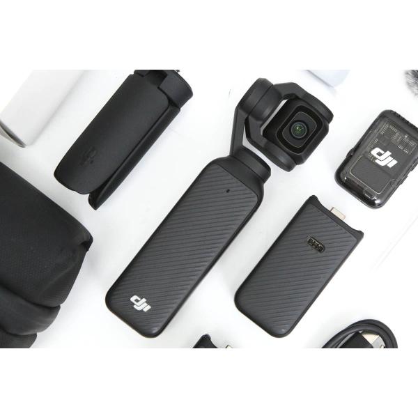 ■商品名OSMO POCKET 3 クリエイターコンボ アクションカメラ■状態美品[外観]わずかなスレや小傷はありますが、中古品としてきれいな状態です。[光学]レンズやイメージセンサーに異常は無くきれいな状態です。[動作]基本動作に異常は無...