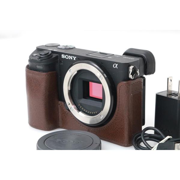 ■商品名ソニー α6400 ILCE-6400 ボディ [ブラック] （センサー清掃済み）■状態良品[外観]概ねきれいな状態ですが、一部スレや傷があります。上面にスレ傷があります。液晶保護フィルにスレ傷や一部剥がれがありますが、気になる方は...