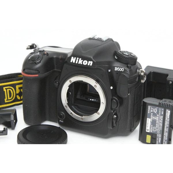 ■商品名ニコン D500 ボディ（センサー清掃済）■状態良品[外観]概ねきれいな状態ですが、一部スレや傷があります。[光学]ファインダーやイメージセンサーに異常は無くきれいな状態です。[動作]基本動作に異常は無く動作良好です。[シャッター数...