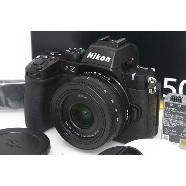 ■商品名ニコン Z50II 16-50 VR レンズキット（センサー清掃済）■状態極美品[外観]目立つダメージや使用感など無くきれいな状態です。[光学]ファインダーやイメージセンサーに異常は無くきれいな状態です。レンズはわずかな微細チリのみ...