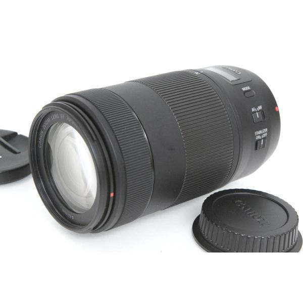 ■商品名キヤノン EF70-300mm F4-5.6 IS II USM■状態並品[外観]全体的に使用に伴うスレや傷があります。[光学]チリの混入はありますがくもりやカビなどは無く実用的な状態です。[動作]基本動作に異常は無く動作良好です。...