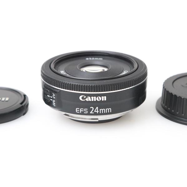 ■商品名キヤノン EF-S24mm F2.8 STM■状態並品[外観]概ねきれいな状態ですが、一部スレや傷があります。[光学]前玉にコーティング劣化があります。チリの混入はありますがくもりやカビなどは無く実用的な状態です。[動作]基本動作に...