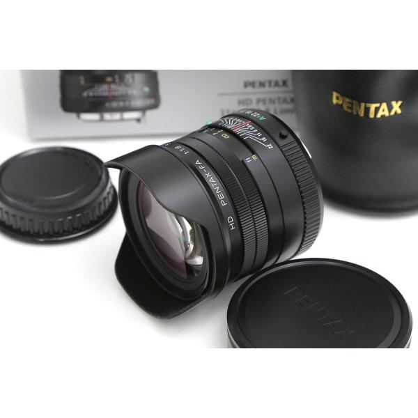■商品名ペンタックス HD PENTAX-FA 31mmF1.8 Limited [ブラック]■状態美品[外観]わずかなスレや小傷はありますが、中古品としてきれいな状態です。[光学]わずかな微細チリのみでくもりやカビなど無くきれいな状態です...