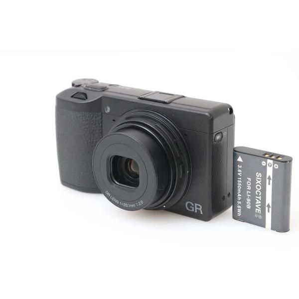 ■商品名リコー GR IIIx (互換予備バッテリー付属）■状態良品[外観]概ねきれいな状態ですが、一部スレや傷があります。リングキャップ欠品しております。[光学]ファインダーやイメージセンサーに異常は無くきれいな状態です。[動作]基本動作...