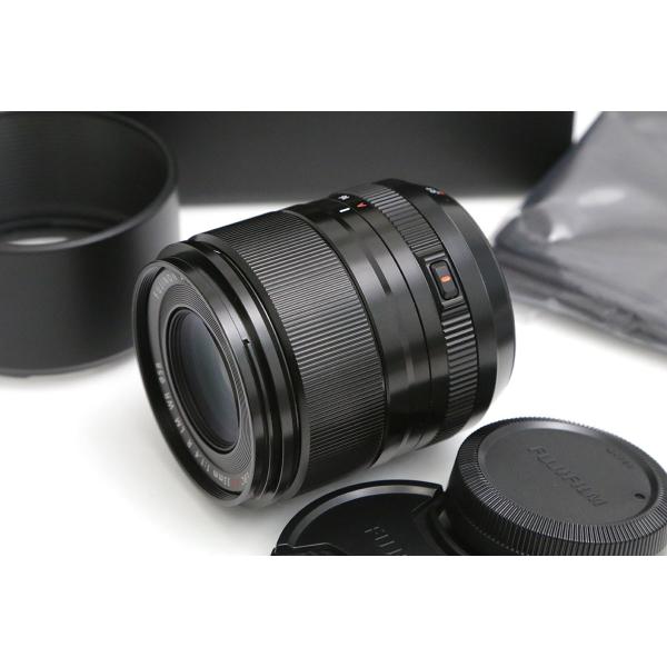 ■商品名富士フイルム フジノンレンズ XF33mmF1.4 R LM WR■状態美品[外観]わずかなスレや小傷はありますが、中古品としてきれいな状態です。[光学]わずかな微細チリのみでくもりやカビなど無くきれいな状態です。[動作]基本動作に...