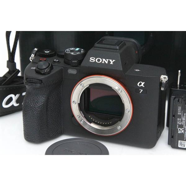 ■商品名ソニー α7 IV ILCE-7M4 ボディ（センサー清掃済み）■状態並品[外観]全体的に使用に伴うスレや傷があります。コントロールホイール（左右）へたりがあります。液晶画面端に小さな浮きがあります。[光学]ファインダーやイメージセ...