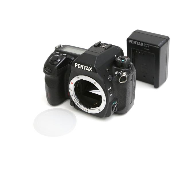■商品名ペンタックス PENTAX K-5ボディ■状態並品[外観]全体的に使用に伴うスレや傷があります。[光学]ファインダーやイメージセンサーに異常は無くきれいな状態です。[動作]基本動作に異常は無く動作良好です。[シャッター数]不明スタッ...
