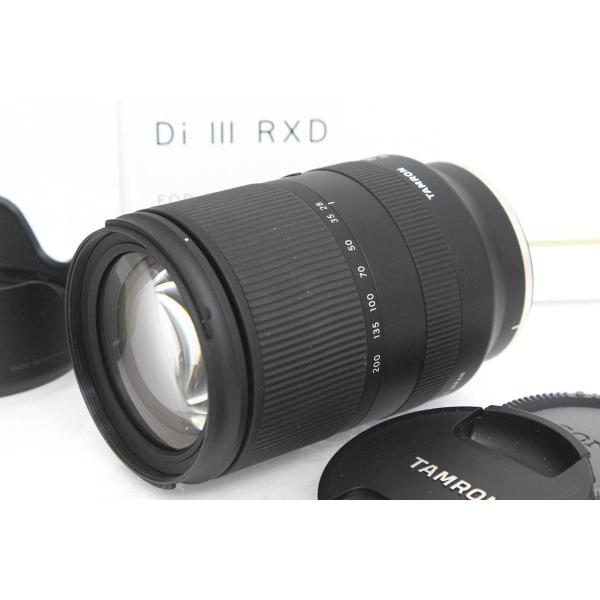 ■商品名タムロン 28-200mm F/2.8-5.6 Di III RXD (Model A071)（ソニーE）■状態美品[外観]わずかなスレや小傷はありますが、中古品としてきれいな状態です。[光学]わずかな微細チリのみでくもりやカビなど...
