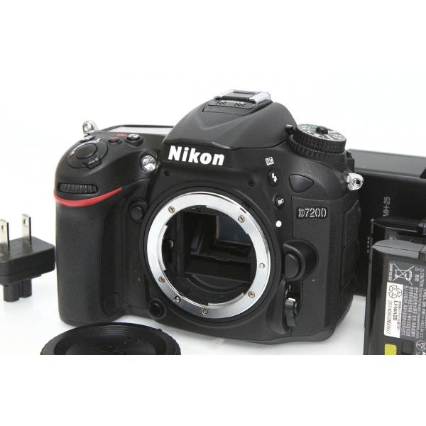 ■商品名ニコン D7200 ボディ（純正予備バッテリー/センサー清掃済）■状態良品[外観]概ねきれいな状態ですが、一部スレや傷があります。[光学]ファインダーやイメージセンサーに異常は無くきれいな状態です。[動作]基本動作に異常は無く動作良...